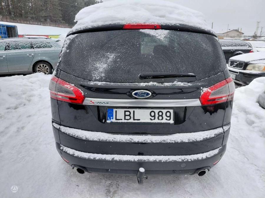 Melns Ford S-Max 2010 Viļņa, ar dzinēja tilpumu 2.00 L un nobraukumu 249 tūkst. km par 4000 €, foto 5 vietnē AUTOMOTO.COM.LV