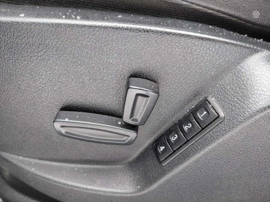 Melns Ford S-Max 2010 Viļņa, ar dzinēja tilpumu 2.00 L un nobraukumu 249 tūkst. km par 4000 €, foto 8 vietnē AUTOMOTO.COM.LV