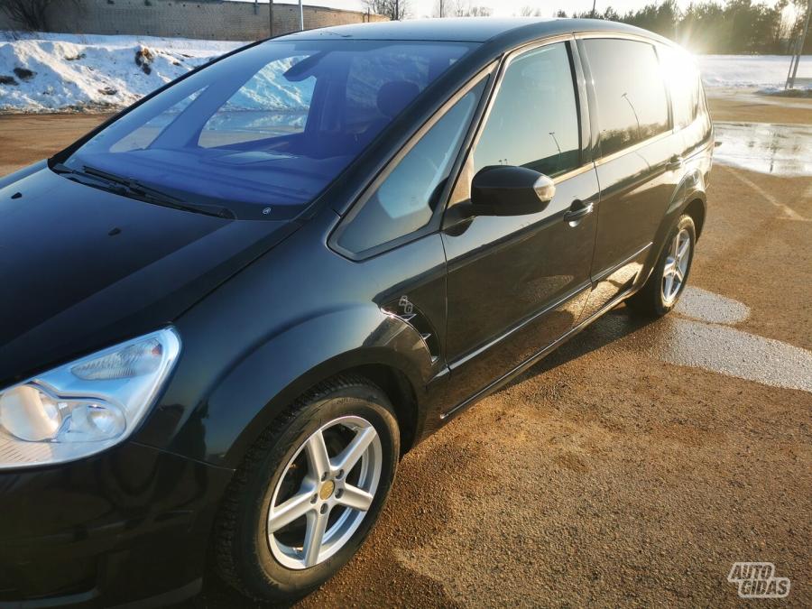 Melns Ford S-Max 2010 Ukmergė, ar dzinēja tilpumu 2.00 L un nobraukumu 290 tūkst. km par 3600 €, foto 2 vietnē AUTOMOTO.COM.LV