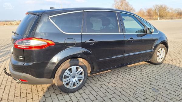 Melns Ford S-Max 2010 Marijampole, ar dzinēja tilpumu 2.20 L un nobraukumu 257 tūkst. km par 3900 €, foto 4 vietnē AUTOMOTO.COM.LV