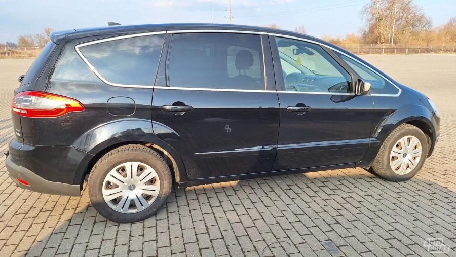 Black Ford S-Max 2010 in Marijampole, with an engine capacity of 2.20 L and mileage of 257 thousand km for 3900 €, photo 5 on AUTOMOTO.COM.LV