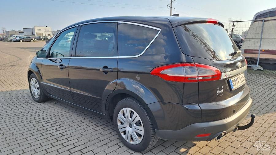 Black Ford S-Max 2010 in Marijampole, with an engine capacity of 2.20 L and mileage of 257 thousand km for 3900 €, photo 11 on AUTOMOTO.COM.LV
