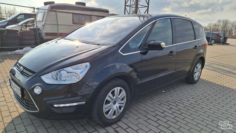Black Ford S-Max 2010 in Marijampole, with an engine capacity of 2.20 L and mileage of 257 thousand km for 3900 €, photo 13 on AUTOMOTO.COM.LV