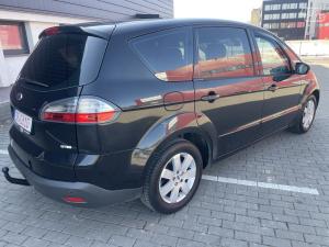 Black Ford S-Max 2010 in Kaunas, with an engine capacity of 2.00 L and mileage of 340 thousand km for 3450 €, photo 7 on AUTOMOTO.COM.LV