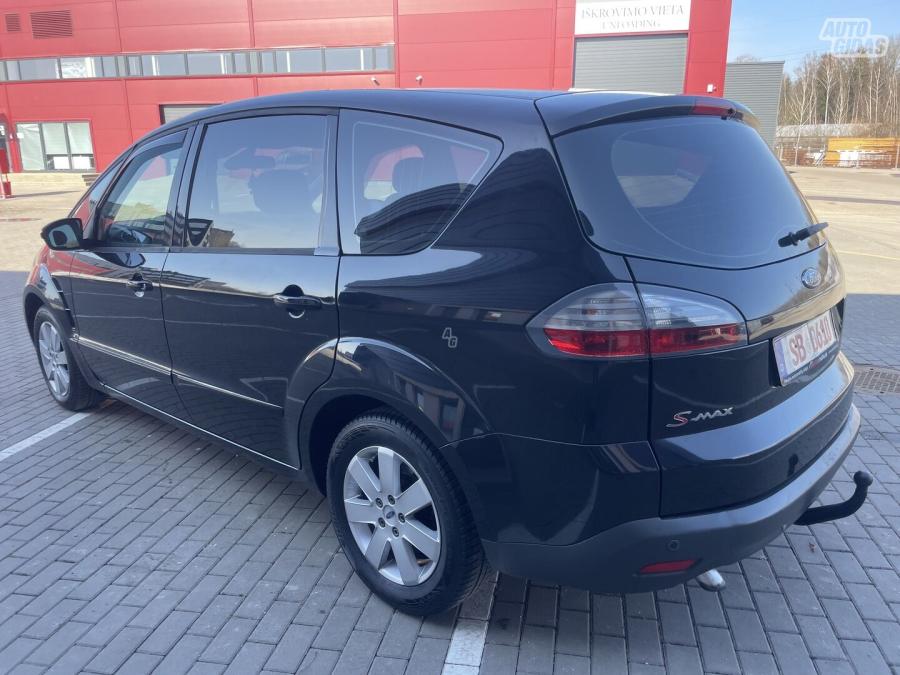Black Ford S-Max 2010 in Kaunas, with an engine capacity of 2.00 L and mileage of 340 thousand km for 3450 €, photo 8 on AUTOMOTO.COM.LV