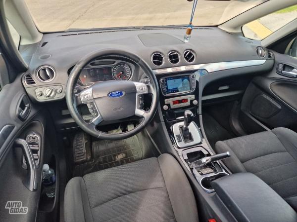 Melns Ford S-Max 2010 Kauņa, ar dzinēja tilpumu 2.00 L un nobraukumu 282 tūkst. km par 5290 €, foto 10 vietnē AUTOMOTO.COM.LV