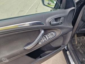 Black Ford S-Max 2010 in Kaunas, with an engine capacity of 2.00 L and mileage of 282 thousand km for 5290 €, photo 14 on AUTOMOTO.COM.LV