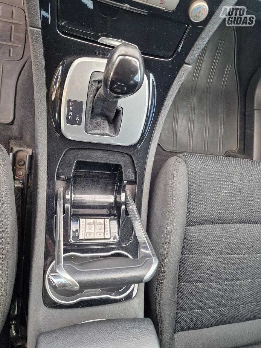 Black Ford S-Max 2010 in Kaunas, with an engine capacity of 2.00 L and mileage of 282 thousand km for 5290 €, photo 20 on AUTOMOTO.COM.LV