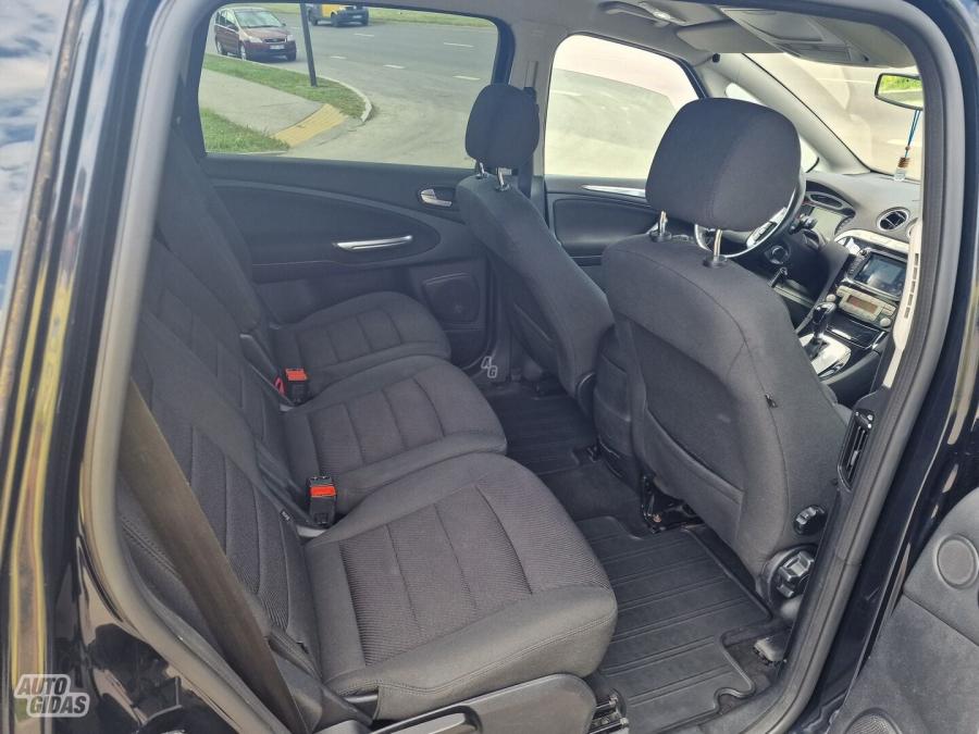 Black Ford S-Max 2010 in Kaunas, with an engine capacity of 2.00 L and mileage of 282 thousand km for 5290 €, photo 26 on AUTOMOTO.COM.LV