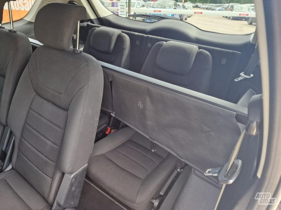 Black Ford S-Max 2010 in Kaunas, with an engine capacity of 2.00 L and mileage of 282 thousand km for 5290 €, photo 27 on AUTOMOTO.COM.LV