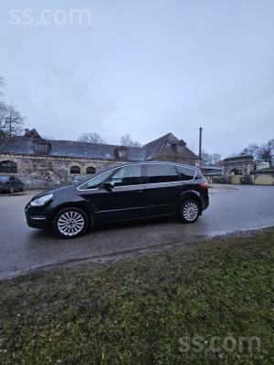 Black Ford S-Max 2010 in Riga, with an engine capacity of 2.00 L and mileage of 335 thousand km for 1200 €, photo 5 on AUTOMOTO.COM.LV