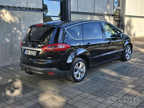 Melns Ford S-Max 2010 Tukums, ar dzinēja tilpumu 2.00 L un nobraukumu 347 tūkst. km par 4990 €, foto 6 vietnē AUTOMOTO.COM.LV