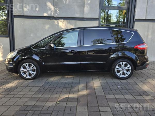 Melns Ford S-Max 2010 Tukums, ar dzinēja tilpumu 2.00 L un nobraukumu 347 tūkst. km par 4790 €, foto 4 vietnē AUTOMOTO.COM.LV