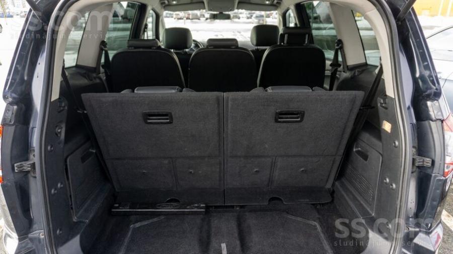 Melns Ford S-Max 2010 Rīga, ar dzinēja tilpumu 2.00 L un nobraukumu 352 tūkst. km par 4290 €, foto 28 vietnē AUTOMOTO.COM.LV