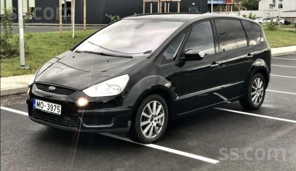 Black Ford S-Max 2010 in Ventspils, with an engine capacity of 2.00 L and mileage of 225 thousand km for 3000 €, photo 3 on AUTOMOTO.COM.LV