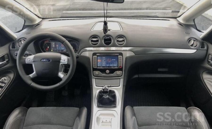 Black Ford S-Max 2010 in Ventspils, with an engine capacity of 2.00 L and mileage of 225 thousand km for 3000 €, photo 6 on AUTOMOTO.COM.LV