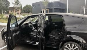 Black Ford S-Max 2010 in Ventspils, with an engine capacity of 2.00 L and mileage of 225 thousand km for 3000 €, photo 8 on AUTOMOTO.COM.LV