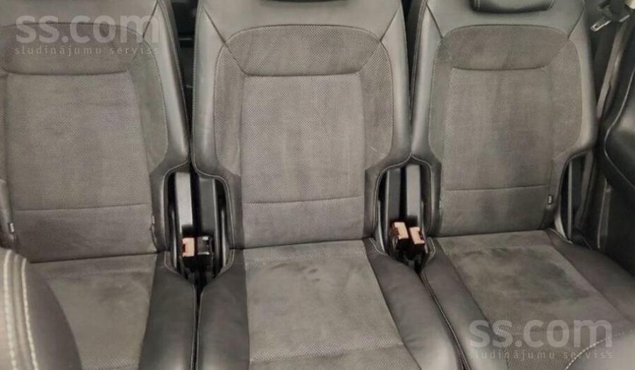 Black Ford S-Max 2010 in Ventspils, with an engine capacity of 2.00 L and mileage of 225 thousand km for 3000 €, photo 11 on AUTOMOTO.COM.LV