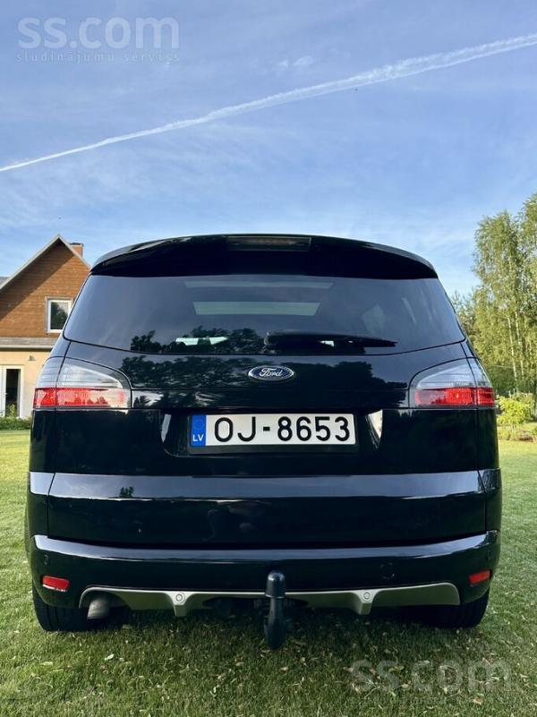 Melns Ford S-Max 2010 Rīga, ar dzinēja tilpumu 2.00 L un nobraukumu 235 tūkst. km par 4700 €, foto 5 vietnē AUTOMOTO.COM.LV