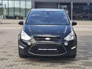 Black Ford S-Max 2010 in Siauliai, with an engine capacity of 2.00 L and mileage of 295 thousand km for 4990 €, photo 3 on AUTOMOTO.COM.LV