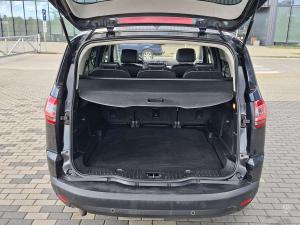 Black Ford S-Max 2010 in Siauliai, with an engine capacity of 2.00 L and mileage of 295 thousand km for 4990 €, photo 9 on AUTOMOTO.COM.LV
