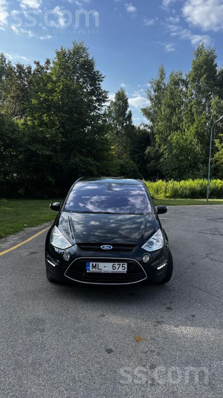 Melns Ford S-Max 2010 Rīga, ar dzinēja tilpumu 2.00 L un nobraukumu 263 tūkst. km par 4100 €, foto 3 vietnē AUTOMOTO.COM.LV