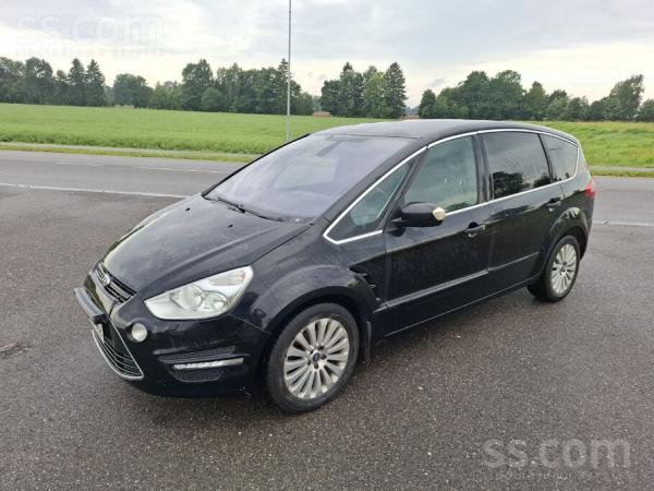 Black Ford S-Max 2010 in Riga, with an engine capacity of 2.00 L and mileage of 358 thousand km for 3550 €, photo 1 on AUTOMOTO.COM.LV
