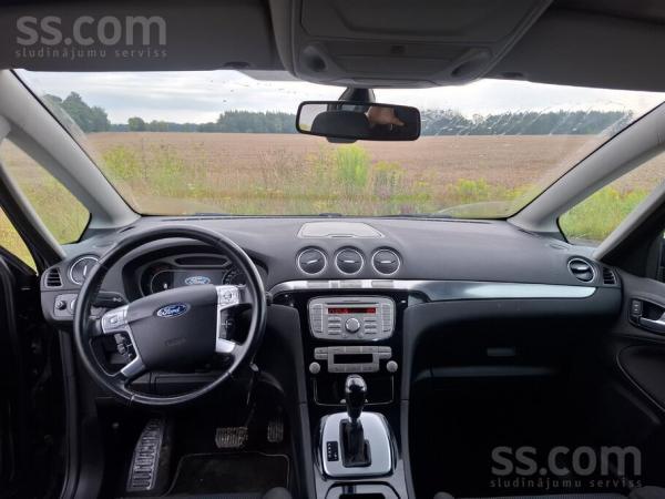 Black Ford S-Max 2010 in Riga, with an engine capacity of 2.00 L and mileage of 358 thousand km for 3550 €, photo 8 on AUTOMOTO.COM.LV