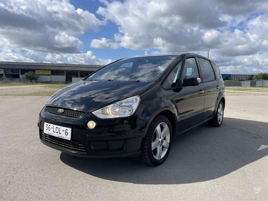 Melns Ford S-Max 2010 Šauļi, ar dzinēja tilpumu 2.00 L un nobraukumu 217 tūkst. km par 3350 €, foto 1 vietnē AUTOMOTO.COM.LV