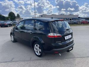 Melns Ford S-Max 2010 Šauļi, ar dzinēja tilpumu 2.00 L un nobraukumu 217 tūkst. km par 3350 €, foto 4 vietnē AUTOMOTO.COM.LV