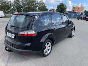 Melns Ford S-Max 2010 Šauļi, ar dzinēja tilpumu 2.00 L un nobraukumu 217 tūkst. km par 3350 €, foto 6 vietnē AUTOMOTO.COM.LV