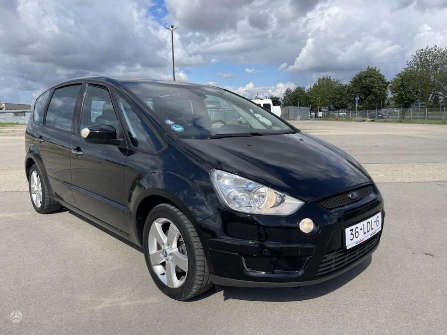 Melns Ford S-Max 2010 Šauļi, ar dzinēja tilpumu 2.00 L un nobraukumu 217 tūkst. km par 3350 €, foto 8 vietnē AUTOMOTO.COM.LV