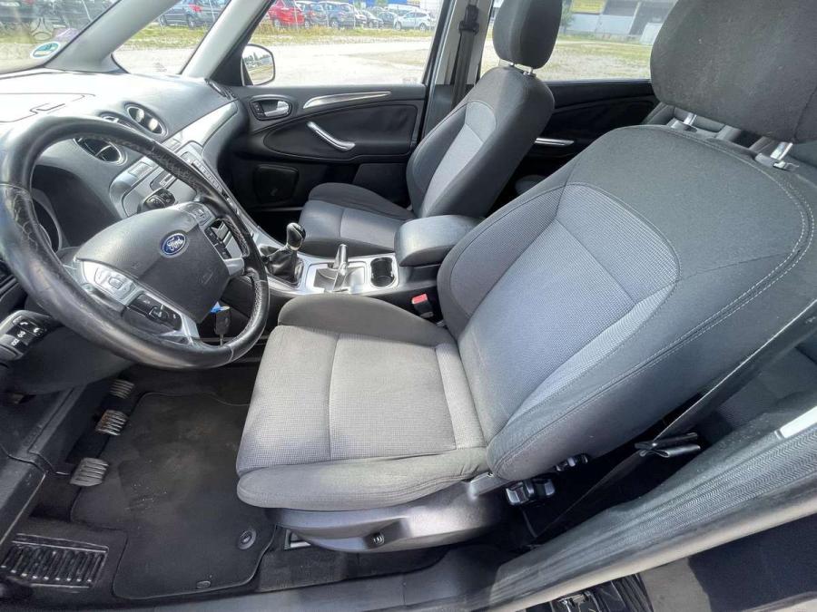 Melns Ford S-Max 2010 Šauļi, ar dzinēja tilpumu 2.00 L un nobraukumu 217 tūkst. km par 3350 €, foto 20 vietnē AUTOMOTO.COM.LV