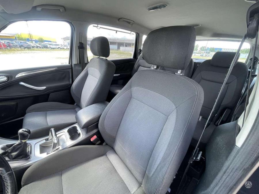 Melns Ford S-Max 2010 Šauļi, ar dzinēja tilpumu 2.00 L un nobraukumu 217 tūkst. km par 3350 €, foto 21 vietnē AUTOMOTO.COM.LV