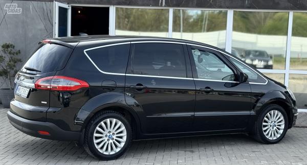 Melns Ford S-Max 2010 Radviliškis, ar dzinēja tilpumu 2.00 L un nobraukumu 256 tūkst. km par 4950 €, foto 7 vietnē AUTOMOTO.COM.LV