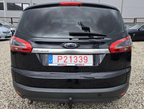 Black Ford S-Max 2010 in Kaunas, with an engine capacity of 2.00 L and mileage of 312 thousand km for 4299 €, photo 6 on AUTOMOTO.COM.LV