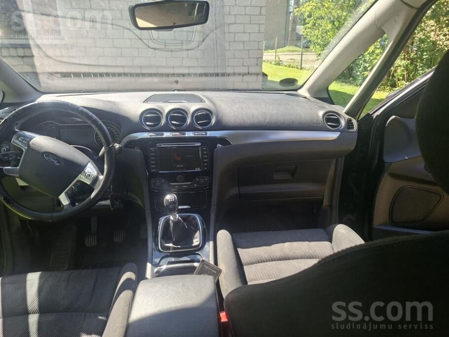 Black Ford S-Max 2010 in Valka, with an engine capacity of 2.00 L and mileage of 445 thousand km for 1500 €, photo 10 on AUTOMOTO.COM.LV
