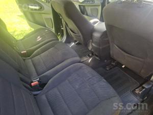 Black Ford S-Max 2010 in Valka, with an engine capacity of 2.00 L and mileage of 445 thousand km for 1500 €, photo 11 on AUTOMOTO.COM.LV