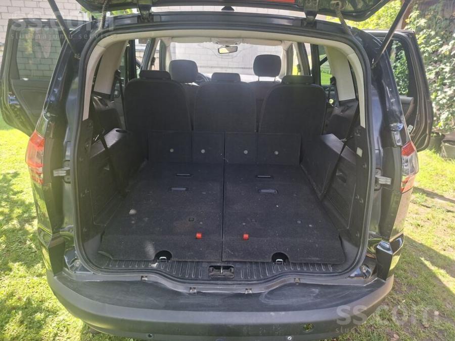 Black Ford S-Max 2010 in Valka, with an engine capacity of 2.00 L and mileage of 445 thousand km for 1500 €, photo 13 on AUTOMOTO.COM.LV