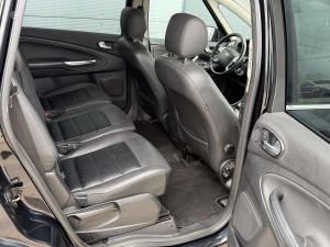 Black Ford S-Max 2010 in Vilnius, with an engine capacity of 2.00 L and mileage of 348 thousand km for 1750 €, photo 11 on AUTOMOTO.COM.LV