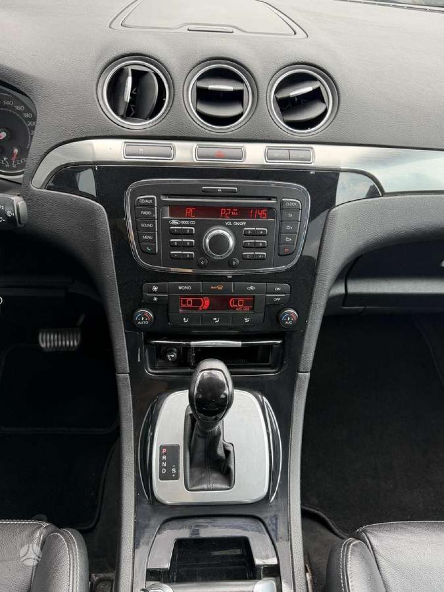 Black Ford S-Max 2010 in Vilnius, with an engine capacity of 2.00 L and mileage of 348 thousand km for 1750 €, photo 17 on AUTOMOTO.COM.LV