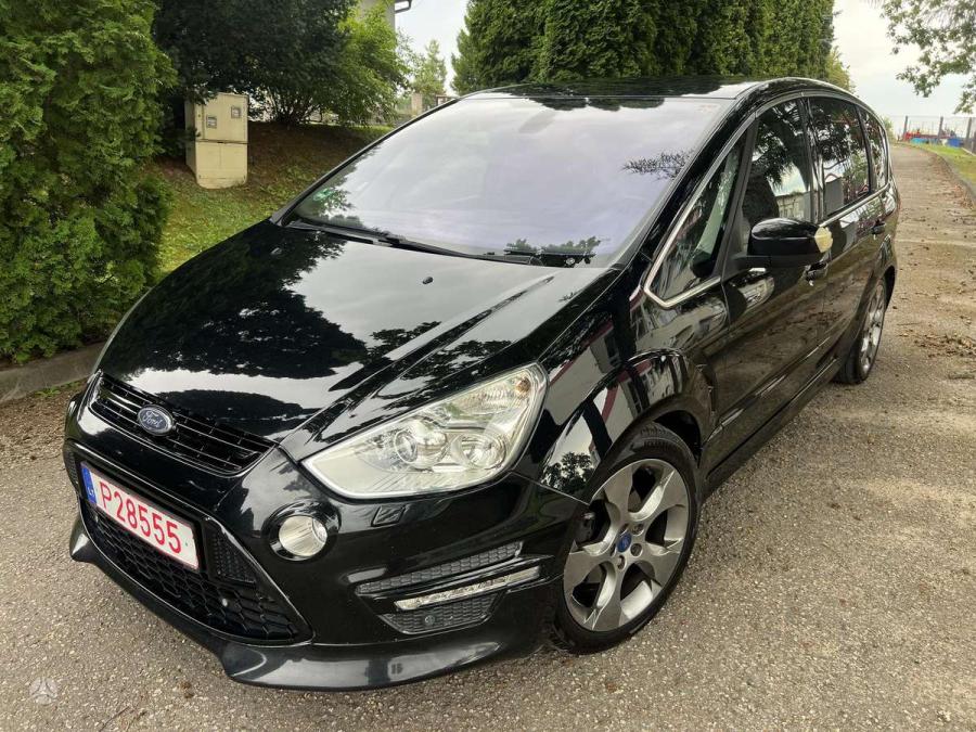 Black Ford S-Max 2010 in Prienai, with an engine capacity of 2.00 L and mileage of 275 thousand km for 4750 €, photo 3 on AUTOMOTO.COM.LV
