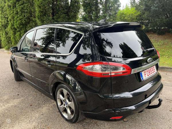 Melns Ford S-Max 2010 Prienai, ar dzinēja tilpumu 2.00 L un nobraukumu 275 tūkst. km par 4750 €, foto 5 vietnē AUTOMOTO.COM.LV