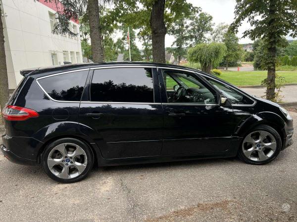 Melns Ford S-Max 2010 Prienai, ar dzinēja tilpumu 2.00 L un nobraukumu 275 tūkst. km par 4750 €, foto 8 vietnē AUTOMOTO.COM.LV