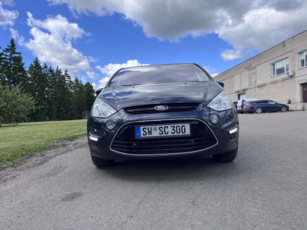 Melns Ford S-Max 2010 Tauragė, ar dzinēja tilpumu 2.00 L un nobraukumu 274 tūkst. km par 4300 €, foto 7 vietnē AUTOMOTO.COM.LV