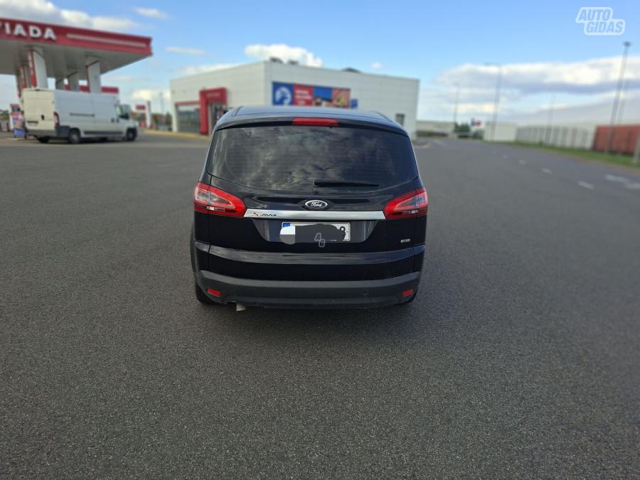 Melns Ford S-Max 2010 Kauņa, ar dzinēja tilpumu 2.00 L un nobraukumu 280 tūkst. km par 3450 €, foto 13 vietnē AUTOMOTO.COM.LV
