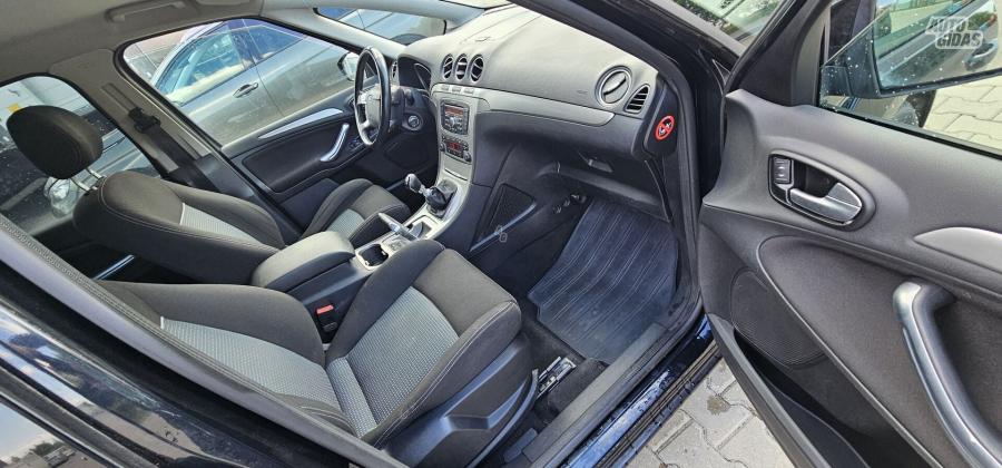Melns Ford S-Max 2010 Kauņa, ar dzinēja tilpumu 2.00 L un nobraukumu 280 tūkst. km par 3450 €, foto 18 vietnē AUTOMOTO.COM.LV