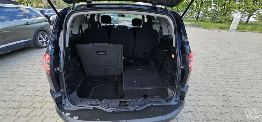 Melns Ford S-Max 2010 Kauņa, ar dzinēja tilpumu 2.00 L un nobraukumu 280 tūkst. km par 3450 €, foto 20 vietnē AUTOMOTO.COM.LV