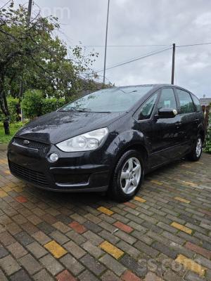 Black Ford S-Max 2010 in Cesis, with an engine capacity of 2.00 L and mileage of 274 thousand km for 3650 €, photo  on AUTOMOTO.COM.LV