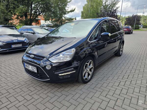 Форд С-Макс 2010 в Вильнюс на AUTOMOTO.COM.LV Черный Форд С-Макс 2010 в Вильнюс, объемом двигателя 2.00 л и пробегом 252 тыс. км за 4600 €, фото 3 на AUTOMOTO.COM.LV
